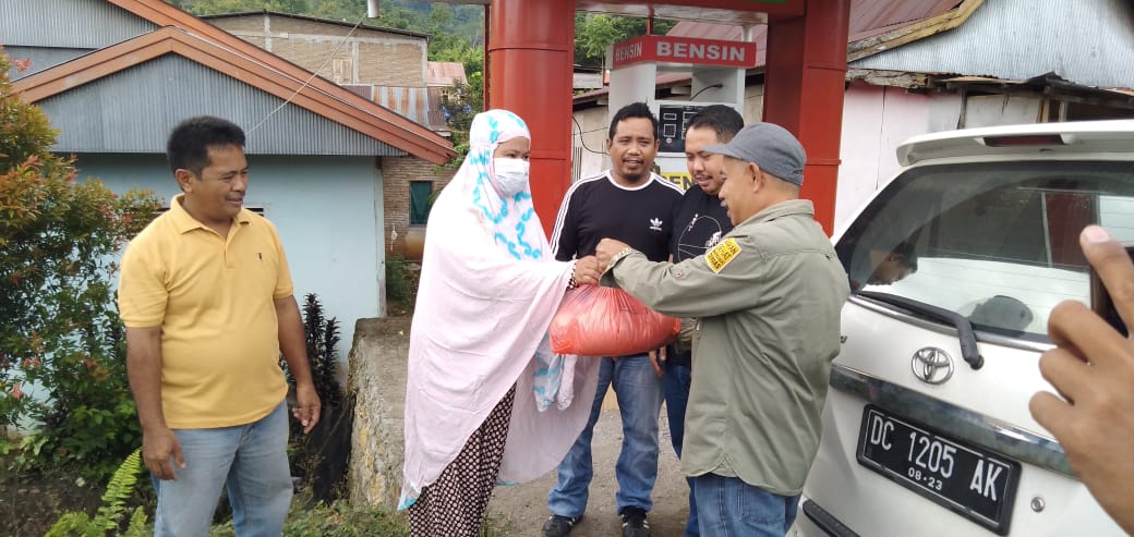 KPID Sulteng Bantu Korban Gempa Sulbar - Editorial9.com