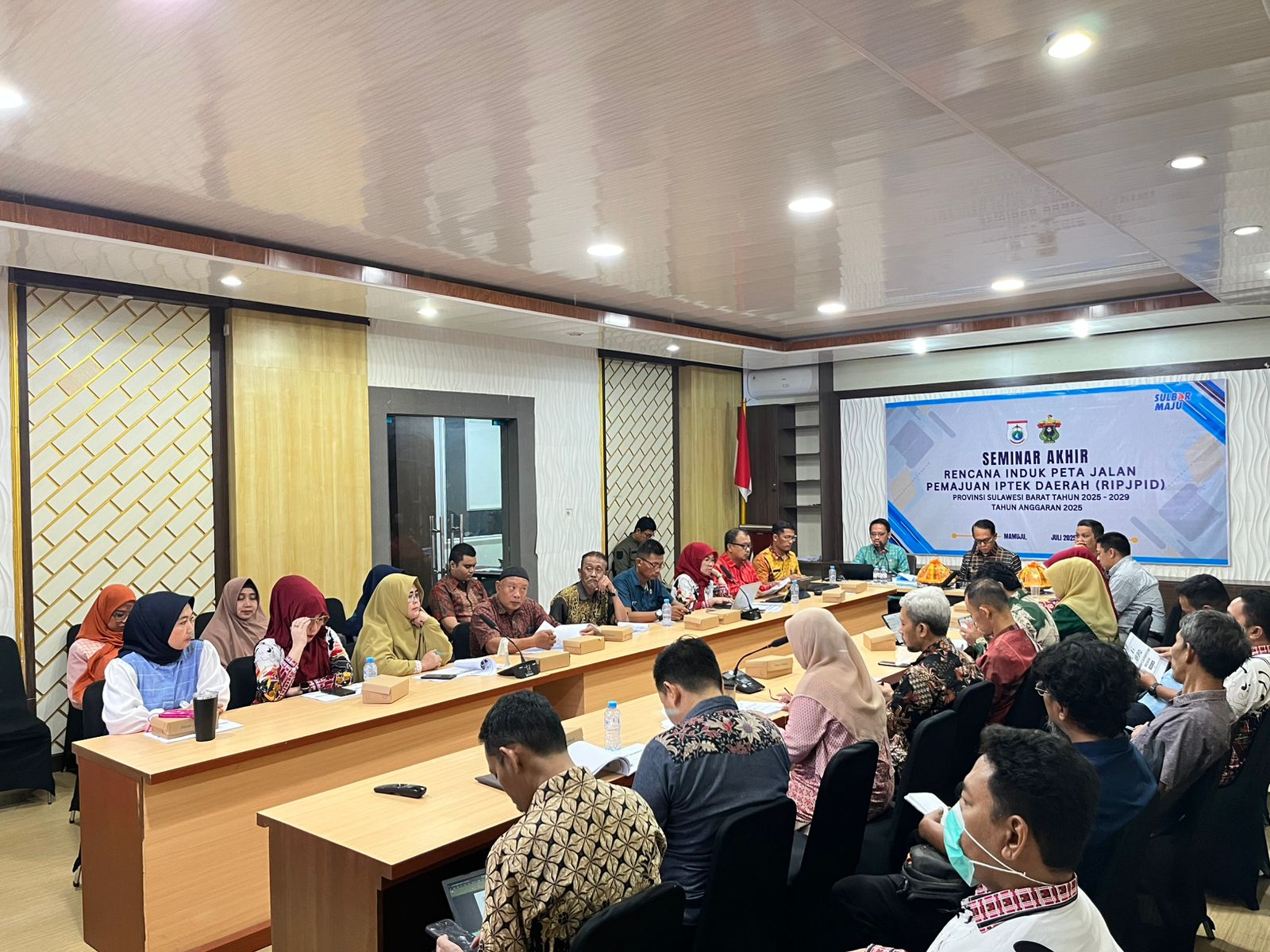 Bapperida Sulbar Rampungkan RIPJPID 2025–2029, Dorong Perencanaan Pembangunan Berbasis Riset ...
