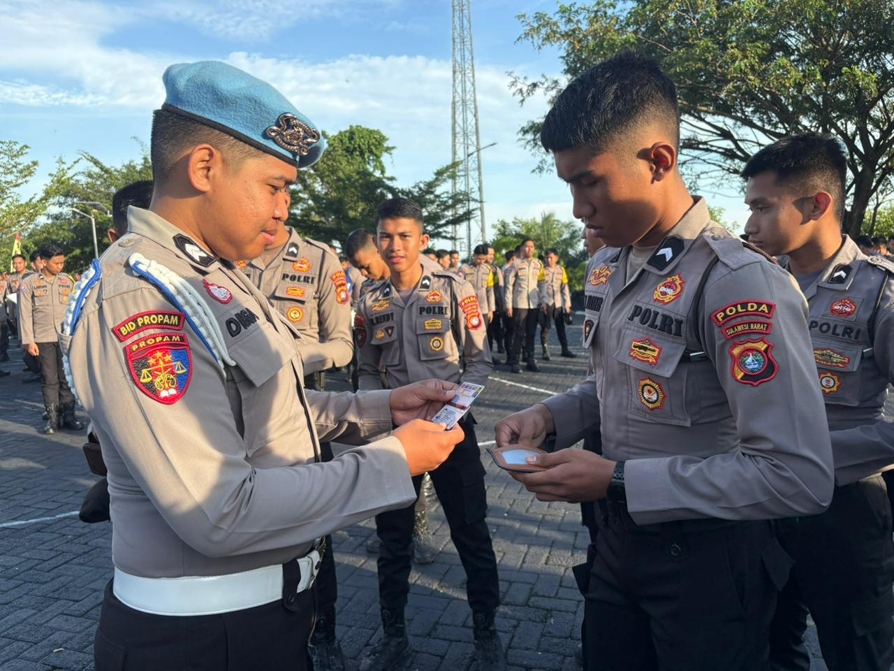 Belum Punya KTA, Sejumlah Personel Polda Sulbar Kena Tindakan Disiplin ...
